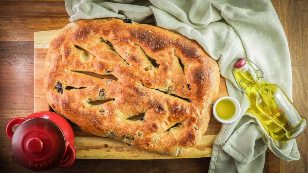 Fougasse With Olives, French Leaf Bread - ChainBaker