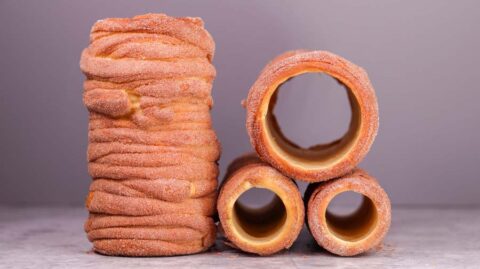 How to Make Chimney Cake at Home without Special Equipment - ChainBaker