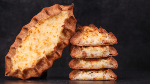 How to Make Unique Finnish Karelian Pies (Karjalanpiirakka) - ChainBaker
