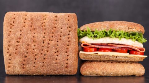 How to Make Delicious Rye Squares with ‘Bread Spice’ - ChainBaker